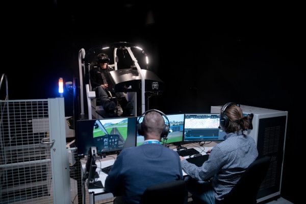 Air Greenland partners with Loft Dynamics for VR flight training