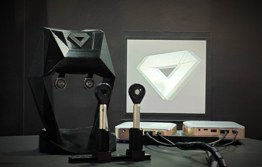 XPANCEO Unveils Two New Smart Contact Lens Prototypes